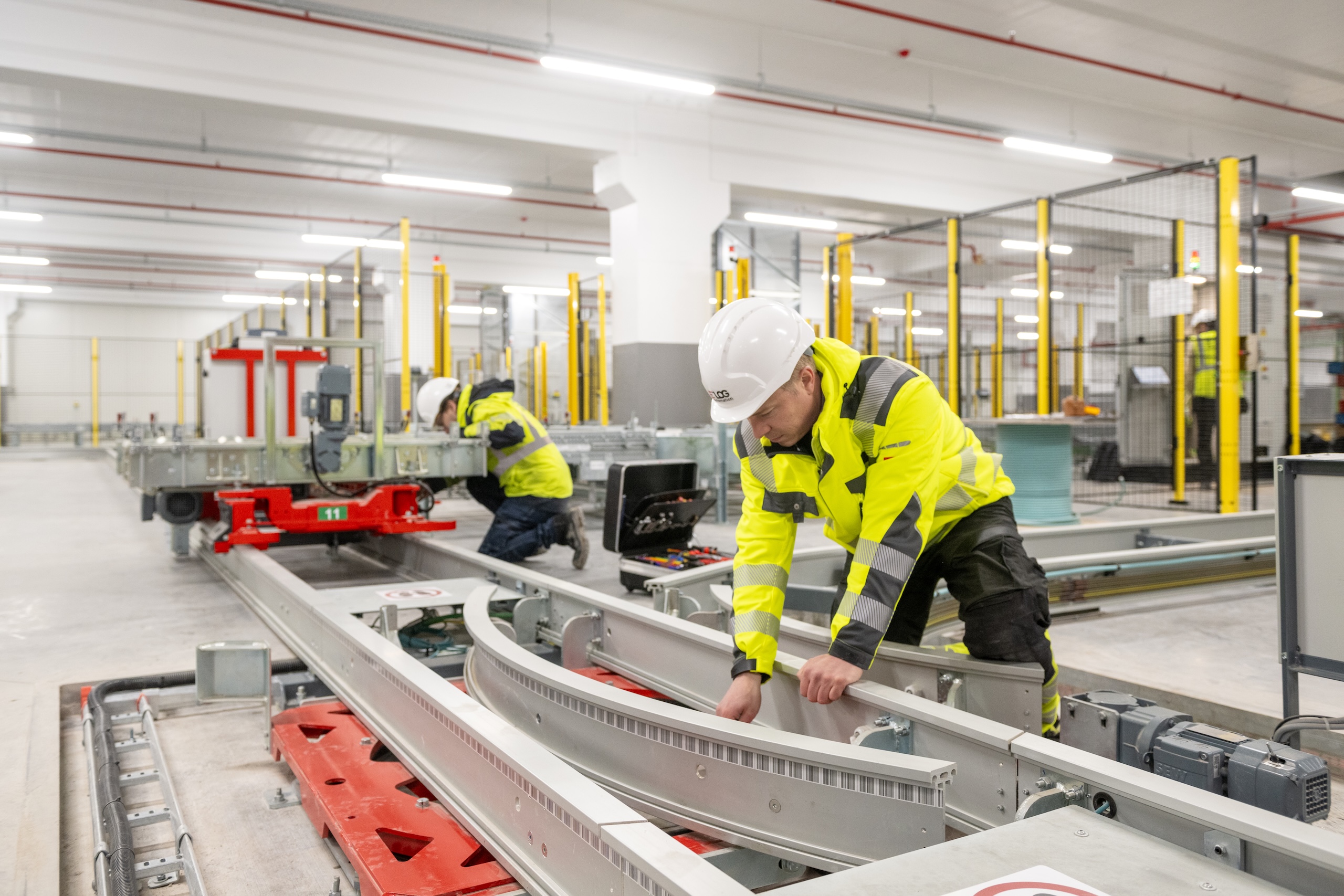 Intralogistics automation, the E’Log way